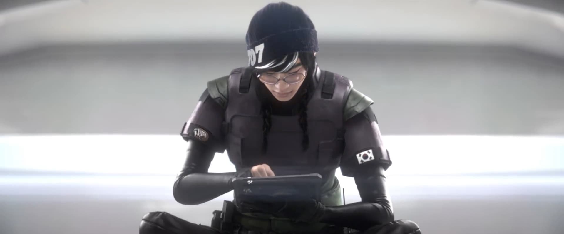 Dokkaebi in Rainbow Six Siege: Biography, Gameplay and Strategies